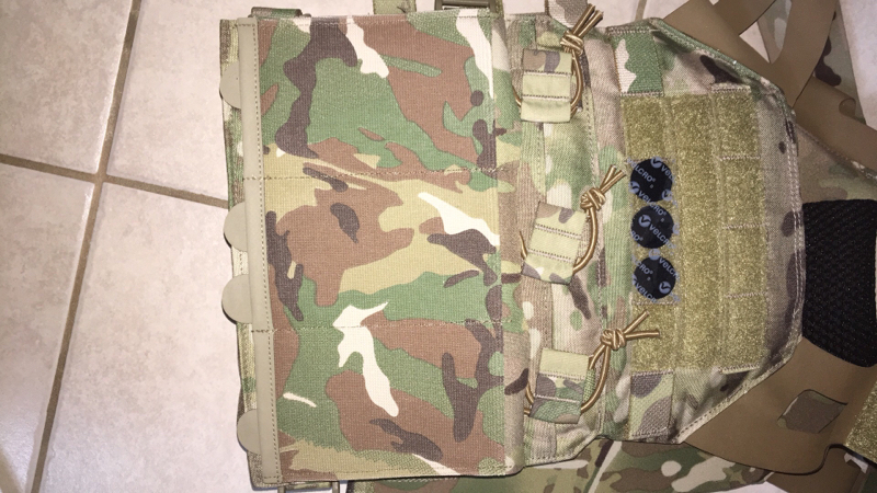 SOLD Crye Multicam JPC Medium | HopUp Airsoft