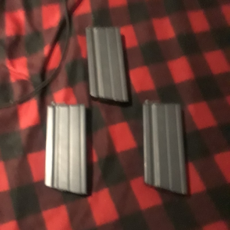 SOLD Famas mags (tokyo marui?) | HopUp Airsoft