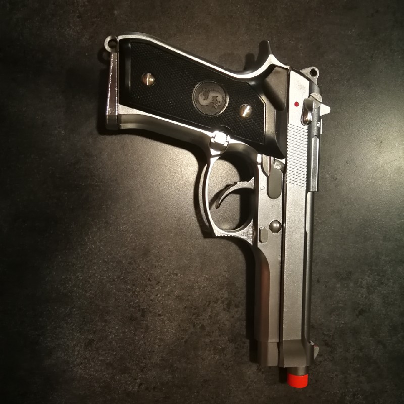 SOLD Matrix M9 Green Gas | HopUp Airsoft