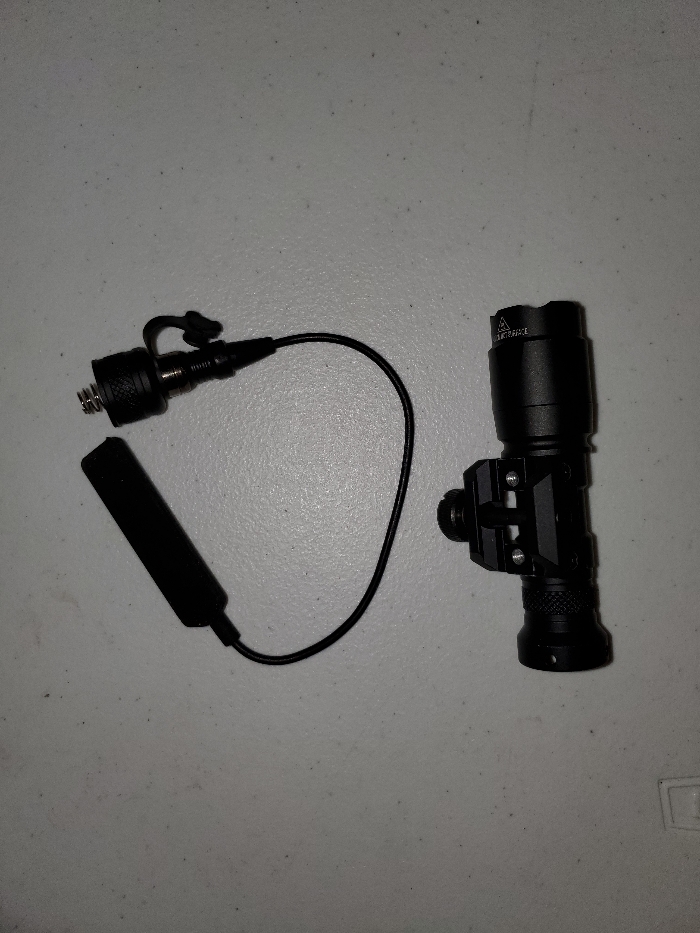 SOLD Surefire m300 clone | HopUp Airsoft