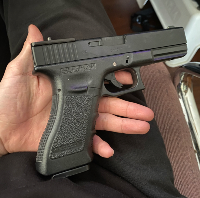 SOLD upgraded Tm g17 with 2 mags and hard case | HopUp Airsoft