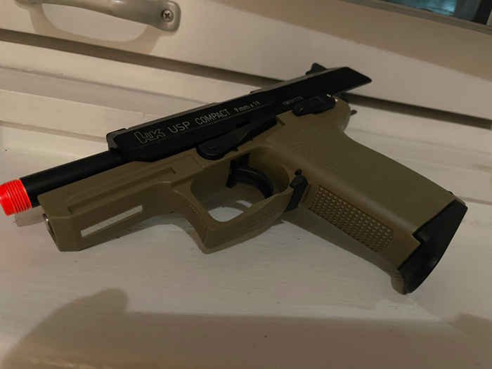 KWA Licensed USP Tactical FDE | HopUp Airsoft