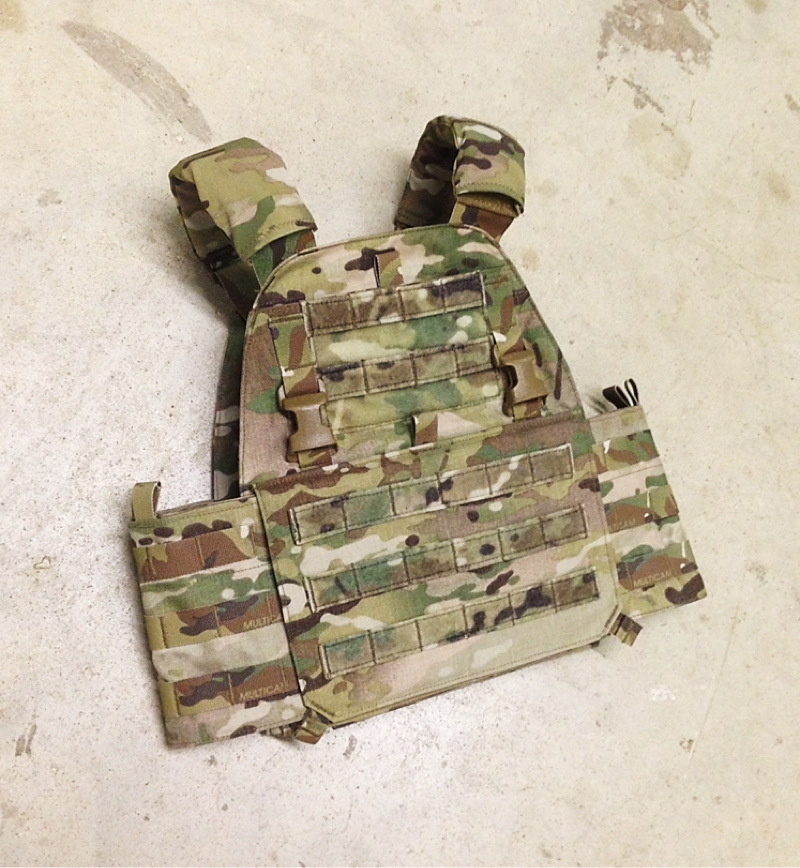 SOLD mayflower apc medium multicam | HopUp Airsoft