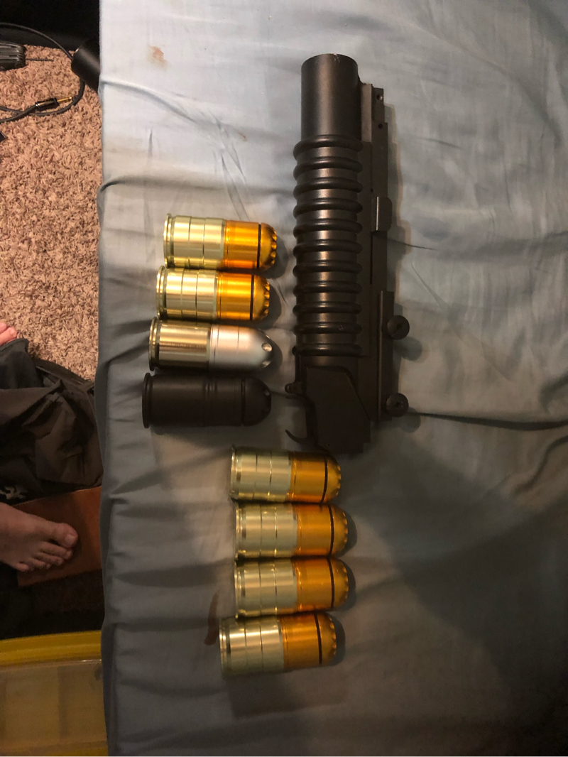 SOLD M203 grenade launcher with 8 40mm shells | HopUp Airsoft