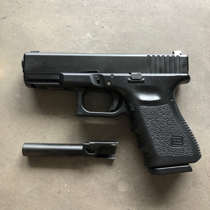 SOLD Fully upgraded Tokyo Marui G19 GBB with GunsModify Aluminum Slide ...