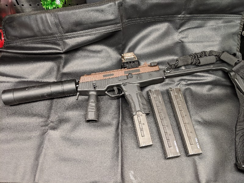 SOLD Kwa KMP9 with silencer/barrel extension | HopUp Airsoft