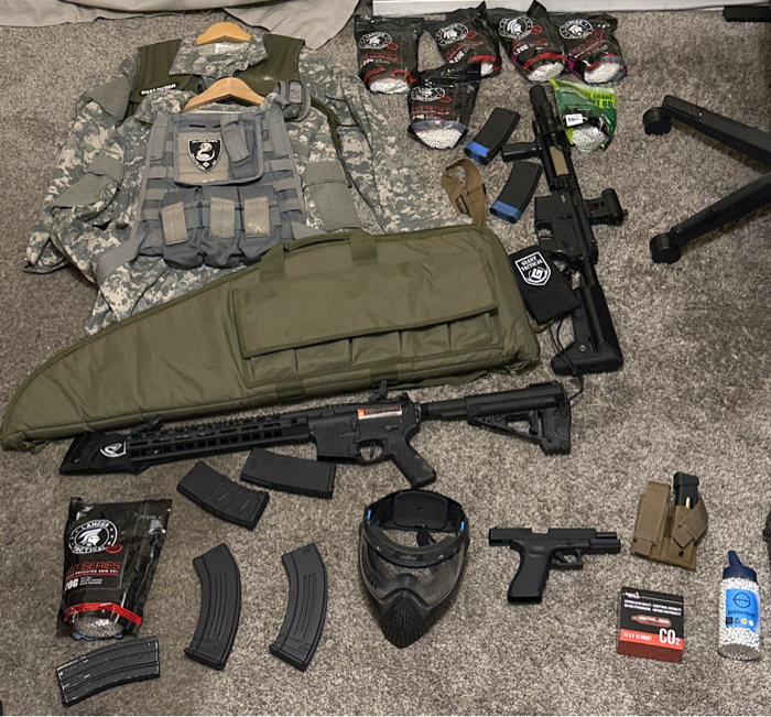 Airsoft Gear, DSG, VFC, Glock, Dye i5, Military Uniform, Vest, BB’s ...