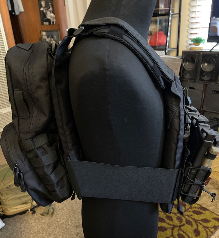 SOLD 🔥SLICKSTER TACTICAL VEST ,CHEST RIG & BACKPACK (BLACK) | HopUp Airsoft