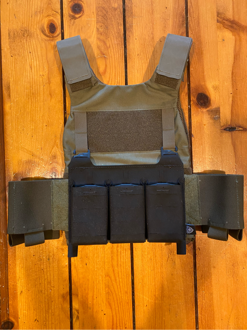 SOLD Ferro Concepts Slickster w/ KTAR Front Flap | HopUp Airsoft