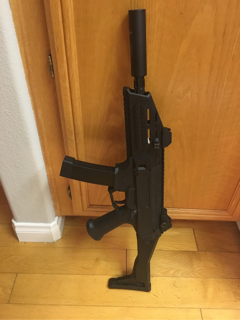 SOLD asg evo scorpion plus three extra mags | HopUp Airsoft