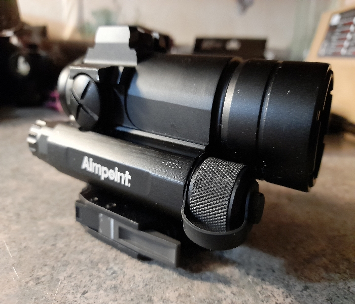 SOLD Aimpoint M4S repro with real BOBRO QD mount | HopUp Airsoft