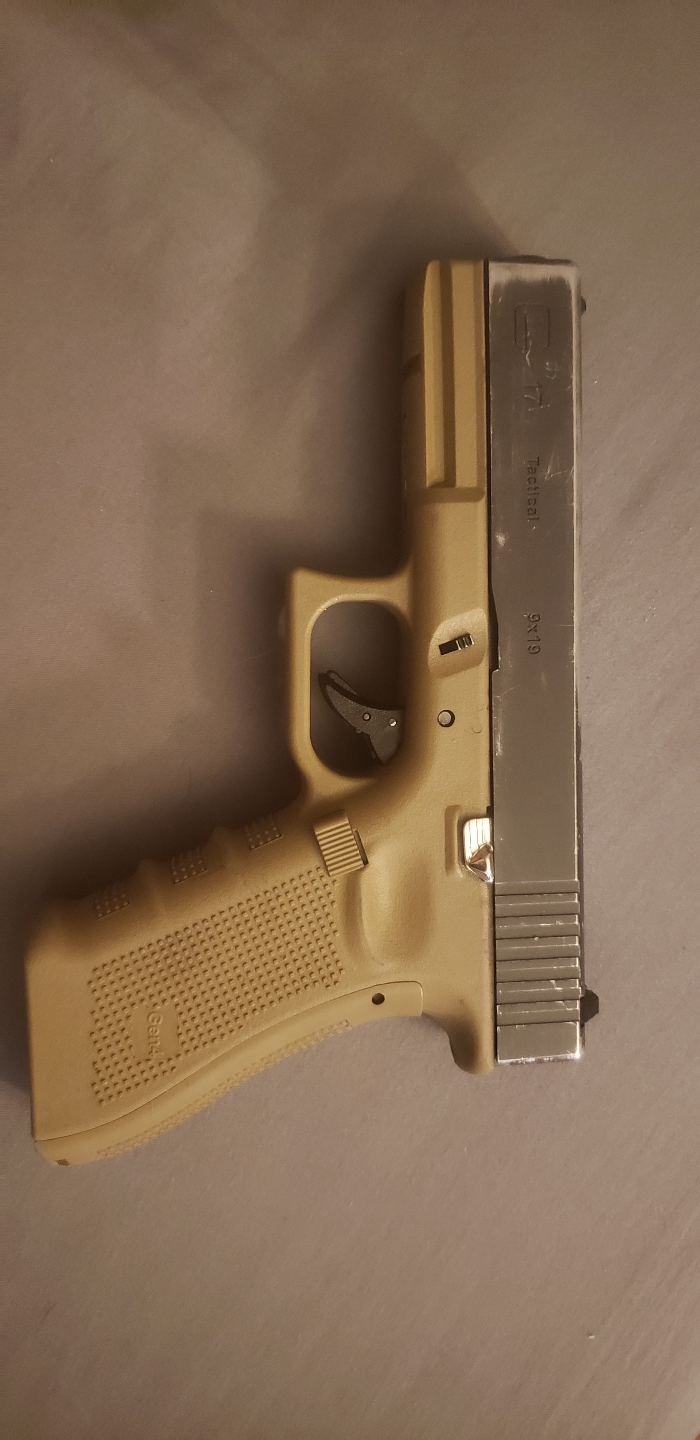 SOLD WE Tech G17 Glock | HopUp Airsoft