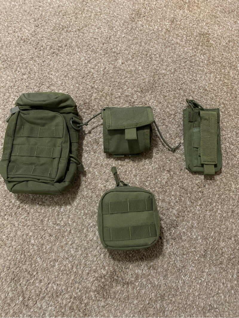 SOLD Condor Gunner Plate Carrier with Pouches | HopUp Airsoft