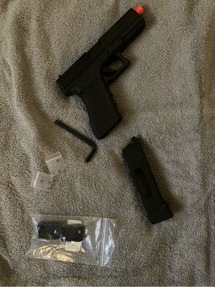 VFC glock 17 and Vfc ump 9 magazines, plus misc stuff! | HopUp Airsoft