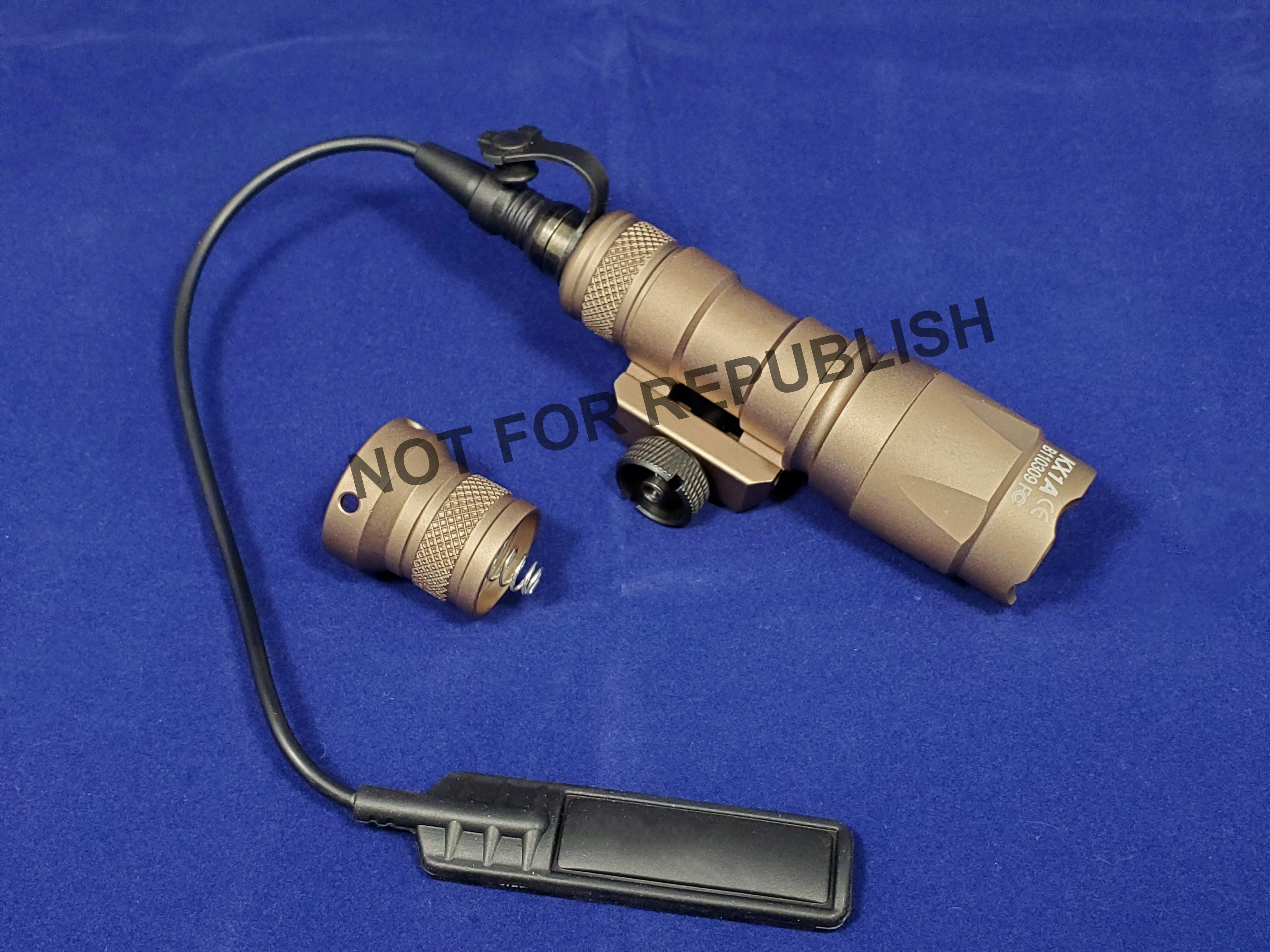 SOLD M300c Style 400+ Lumen Tan Flashlight | HopUp Airsoft