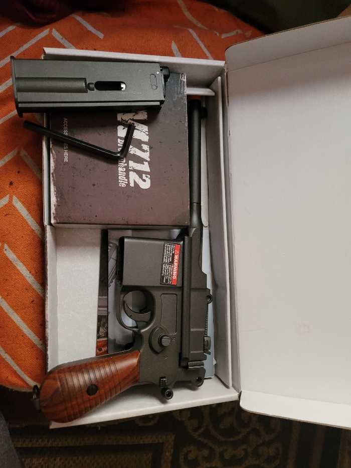 SOLD KWC M712 Broomhandle Full-Auto Full Metal Airsoft Co2 Gas Pistol ...