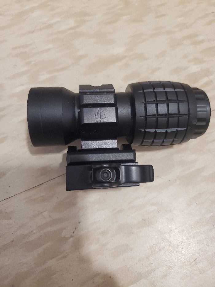 SOLD 3x flip up magnifier /quickmount | HopUp Airsoft