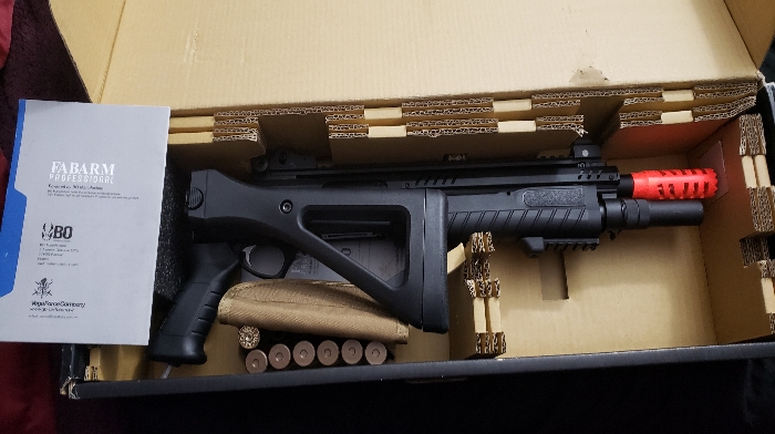 SOLD FABARM STF12 C02 Shotgun | HopUp Airsoft