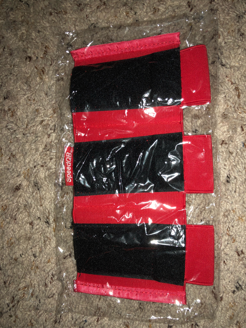 SOLD SPEEDQB brand new 3 red m4 mag pouch | HopUp Airsoft
