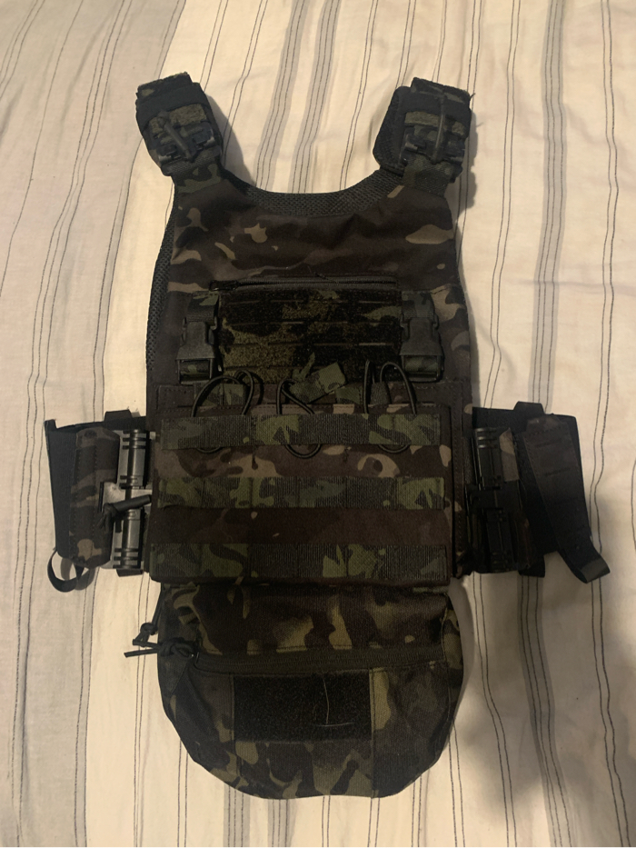 Multicam Black Plate Carrier | HopUp Airsoft