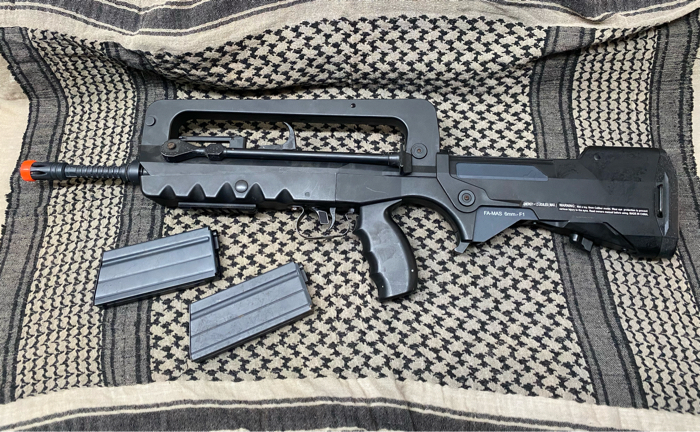 Fa-Mas | HopUp Airsoft