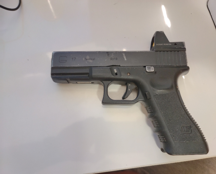 SOLD WE G17 with repro RMR | HopUp Airsoft