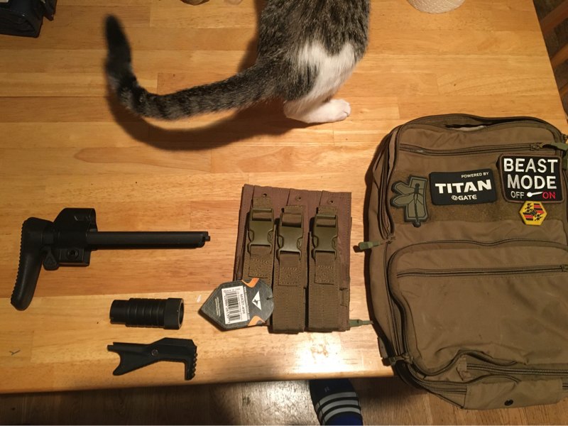 SOLD Haley flatpack, mp5 pouch, mp5 stock, strike industry foregrip, AK ...