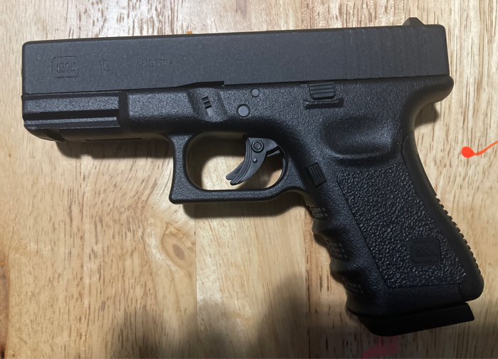 Glock 19 airsoft gun | HopUp Airsoft