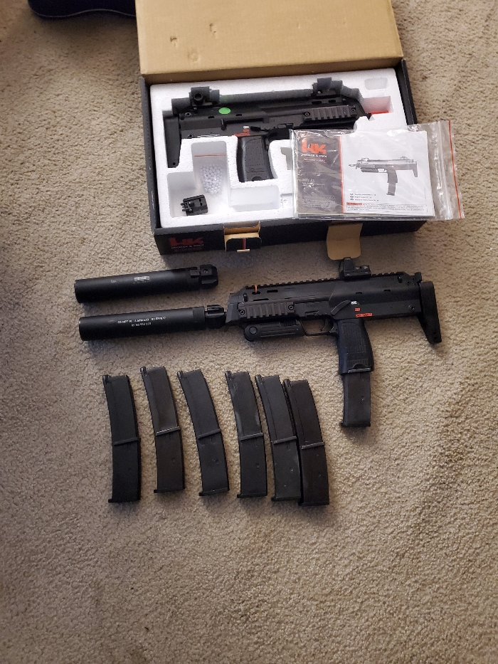 SOLD Kwa mp7 and parts mp7 with cqb bolt and 7 mags | HopUp Airsoft