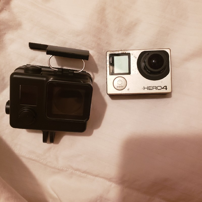 SOLD Go pro hero 4 with case | HopUp Airsoft