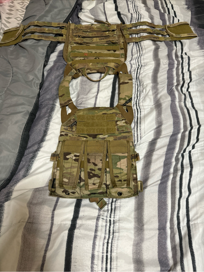 SOLD [WTS OBO][More Photos added] [LARGE] Old Gen Crye Precision JPC 2. ...