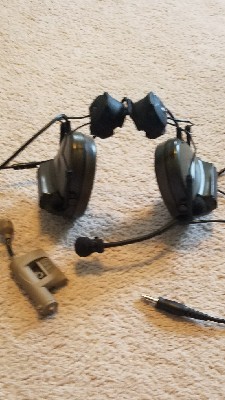 SOLD Helmet mounted headset/comms | HopUp Airsoft