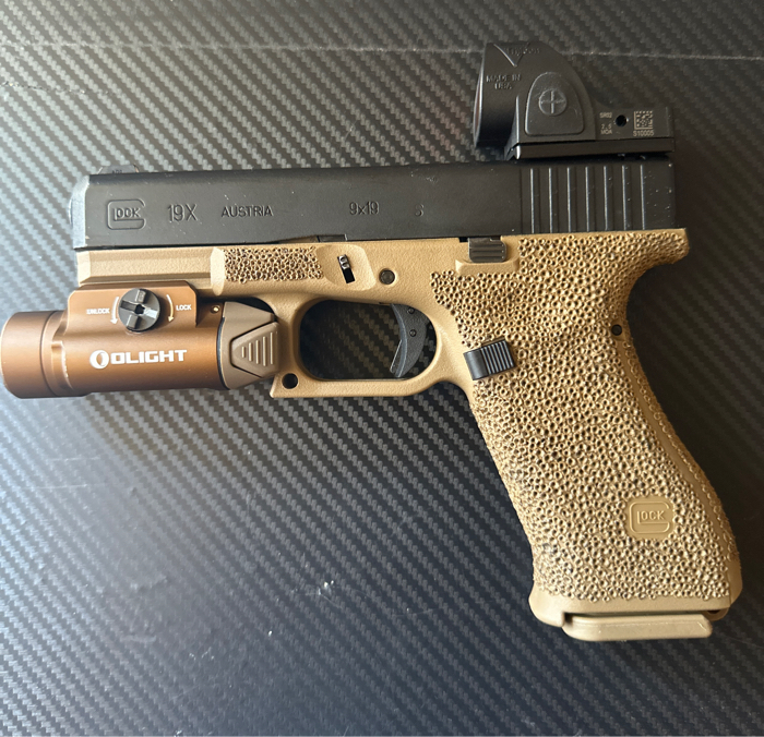 SOLD!! Elite Force Fully Licensed GLOCK with red dot | HopUp Airsoft