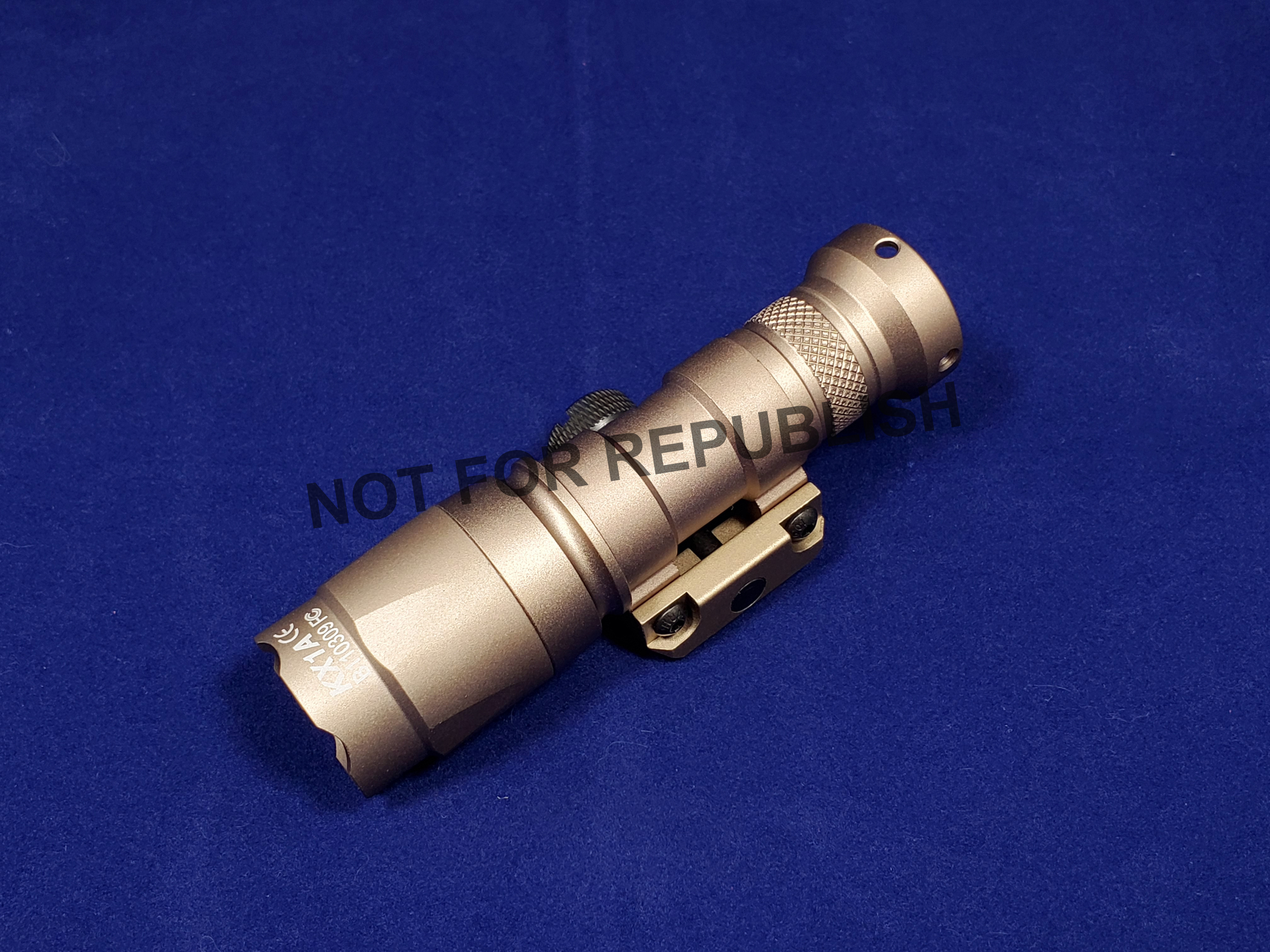 SOLD M300c Style 400+ Lumen Tan Flashlight | HopUp Airsoft