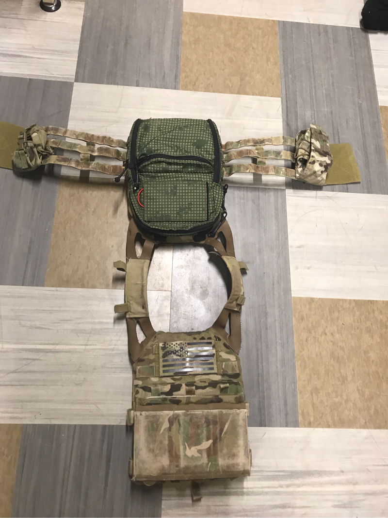 SOLD Crye JPC 1.0 with GMR Desert Night Parka Mini Map | HopUp Airsoft
